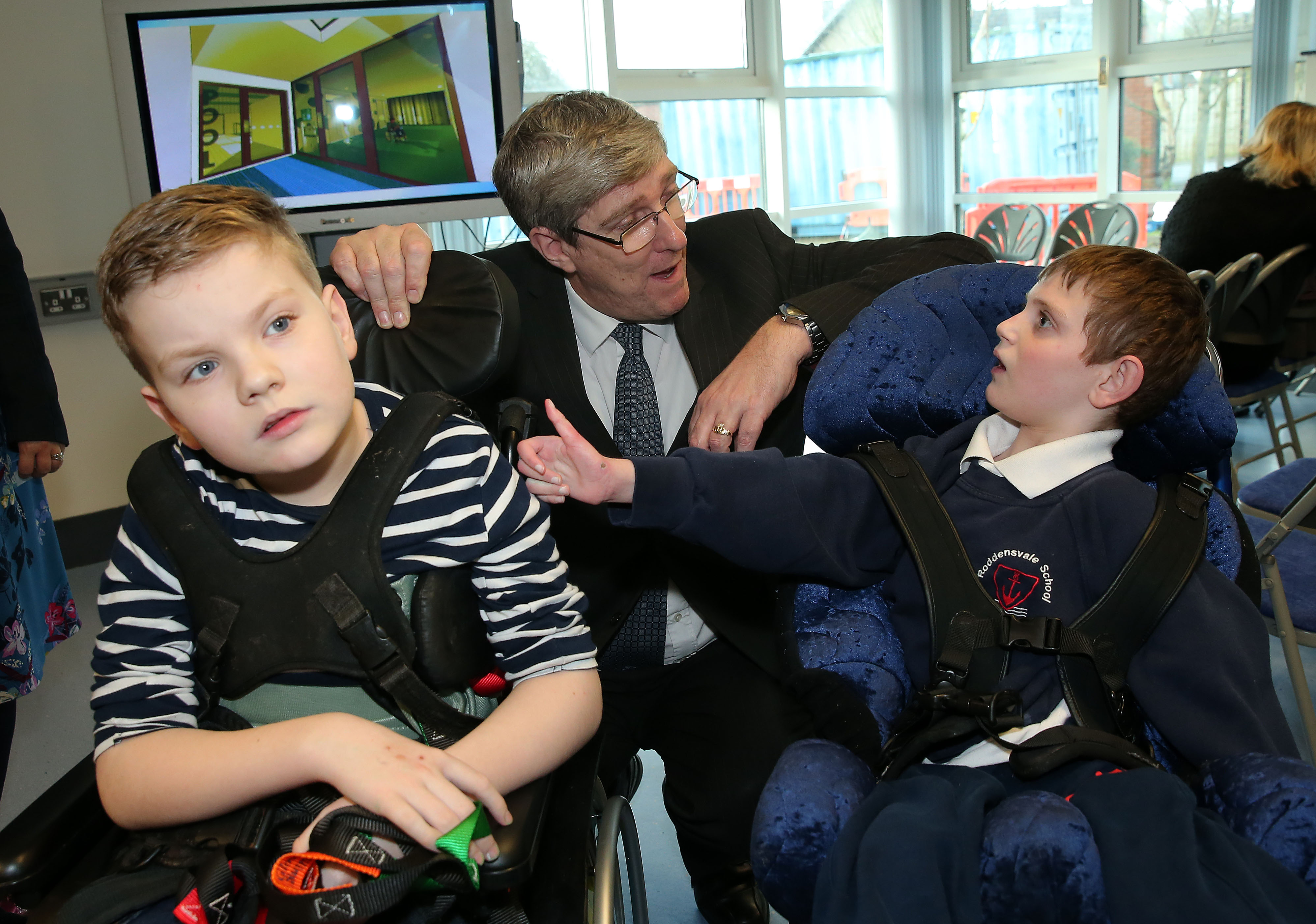 O’Dowd visits Roddensvale Special School to highlight £1.5million ...