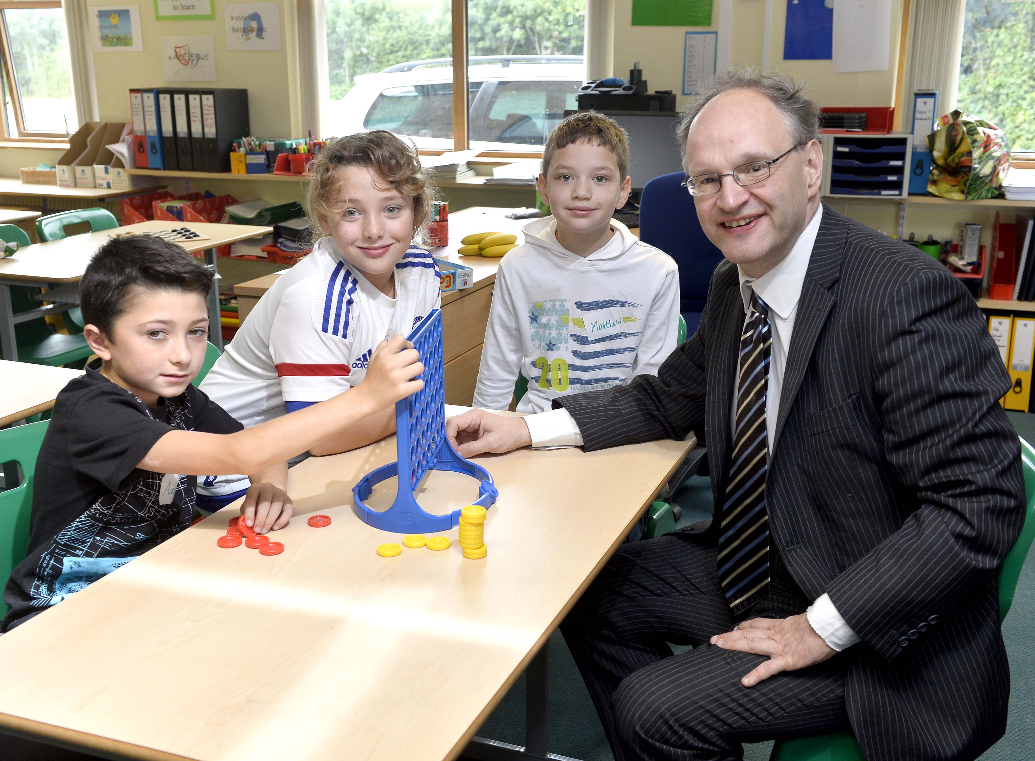 Education Minister visits Fostering Achievement Summer Scheme ...